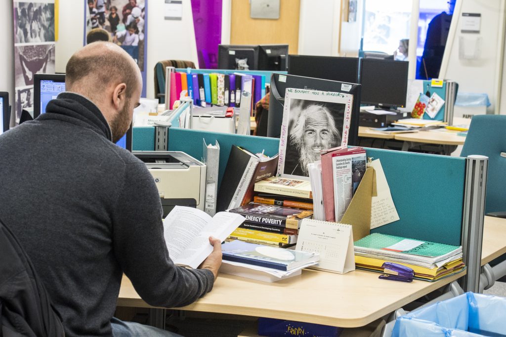 Lose neither your hair nor your head: Six tips for starting the PhD ...